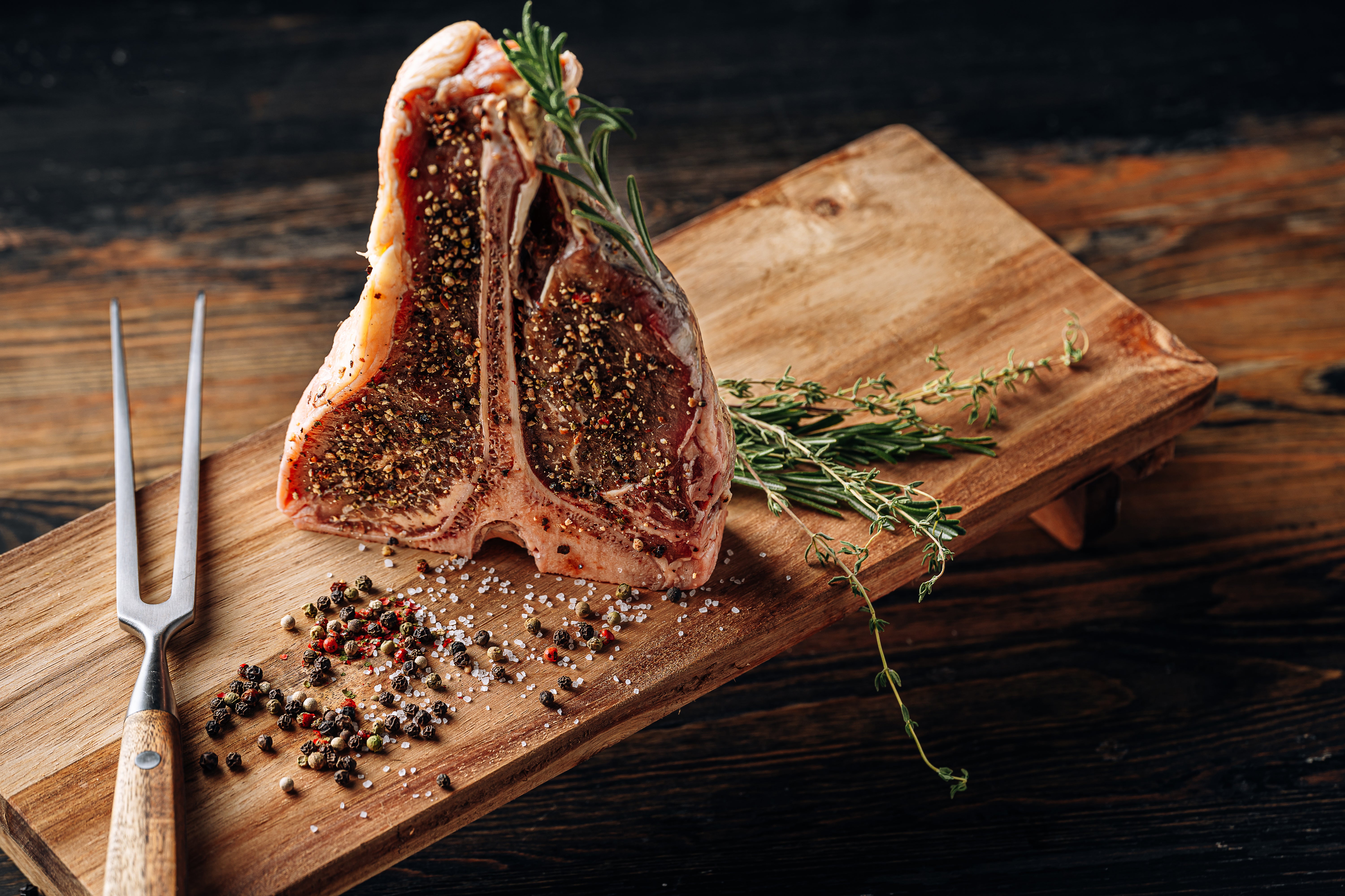 Bison T-Bone Steak | White Peak Bison | Parker, Co – White Peaks Bison